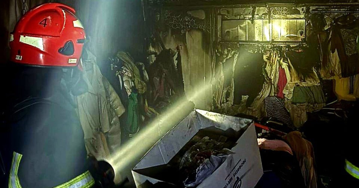 Пожежа у Львові: горів торговий павільйон на Володимира Великого — LVIV.MEDIA