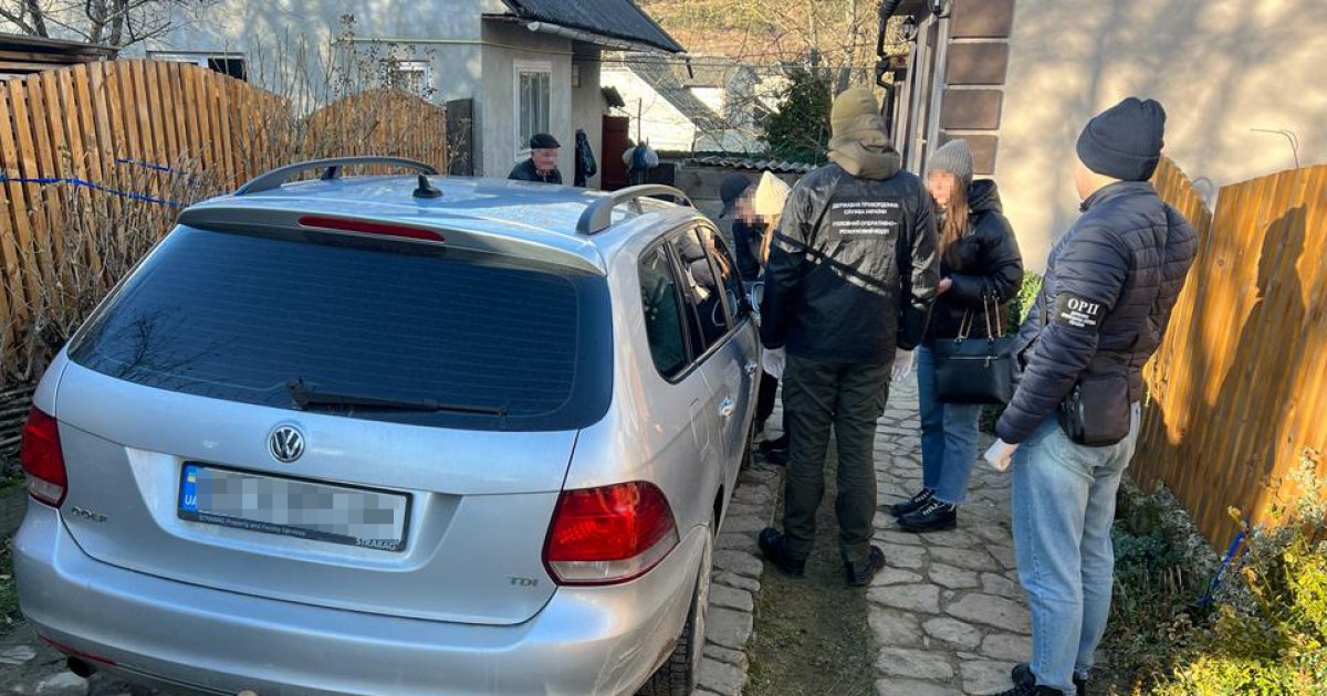 64-річний львів’янин переправив за кордон чотирьох ухилянтів. Читайте на UKR.NET