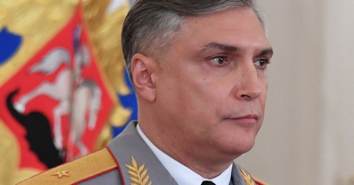 Потрусив принадами: командувач російських військ у Білорусі станцював стриптиз (відео 18 ...