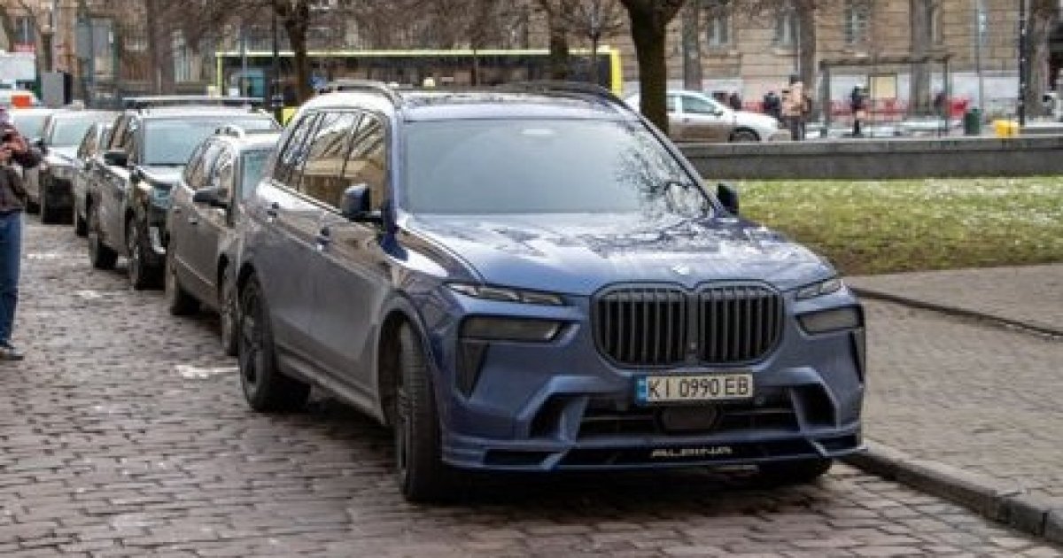 Син львівського бізнесмена Гринкевича їздить на ексклюзивній BMW за 10 млн грн — LVIV.MEDIA