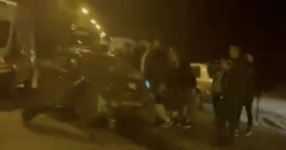 У Львові відбулось лобове зіткнення двох легковиків — LVIV.MEDIA