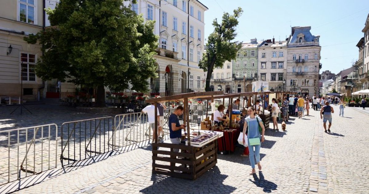 На площі Ринок у Львові 3 червня відкриється Фермерський ярмарок — Lviv