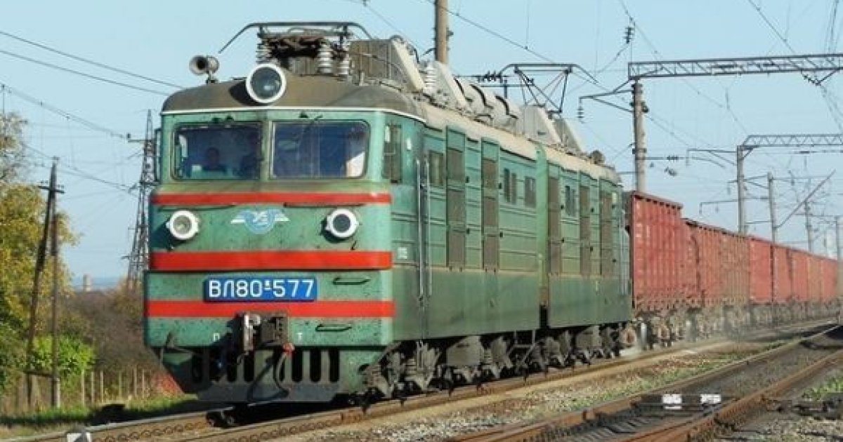 Поліція встановлює особу загиблого внаслідок наїзду потяга чоловіка — LVIV.MEDIA