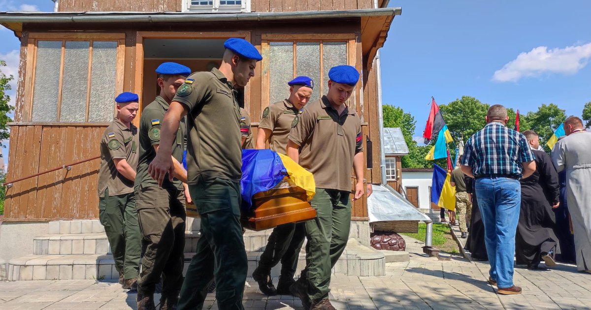 Львівщина попрощалася із загиблим Героєм — LVIV.MEDIA