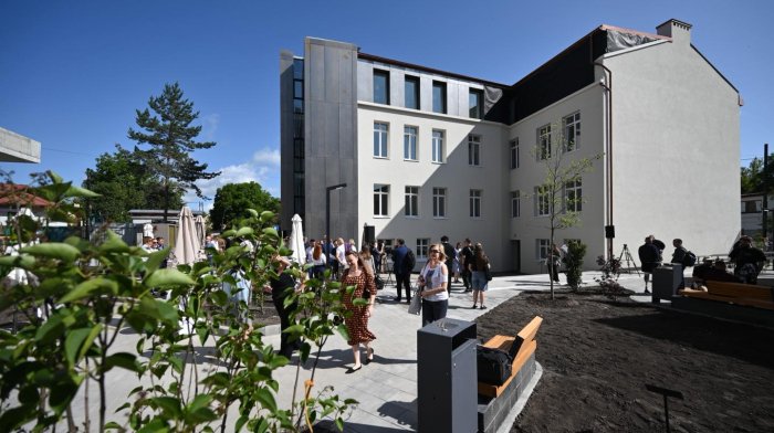 Німці передають Львову понад 50 тисяч євро на облаштування Центру для звільнених з полону — LVIV ...