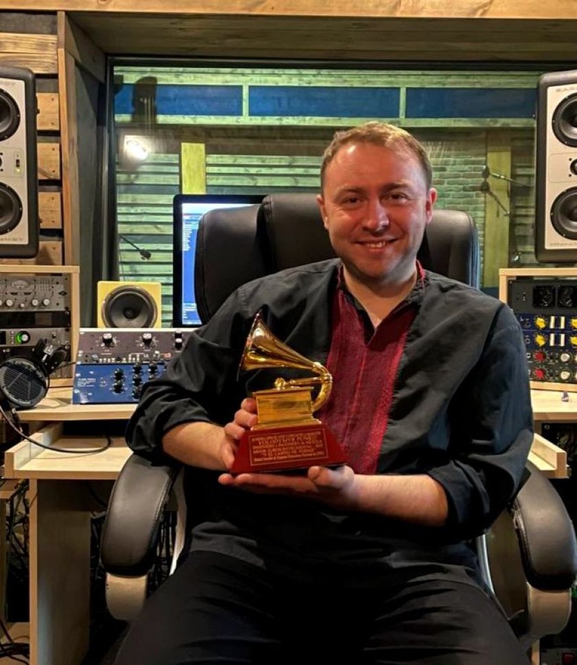 До Львова прибула статуетка Latin Grammy для звукорежисера Володимира ...